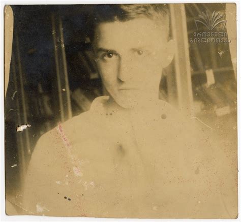 Iverieli უცნობი ახალგაზრდა მამაკაცის პორტრეტი