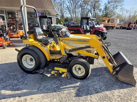 Technical Specifications and Data for Cub Cadet 7200 Tractor