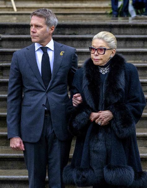 « La mort ne peut briser ce lien intense » : le message émouvant du prince Emmanuel-Philibert à ...