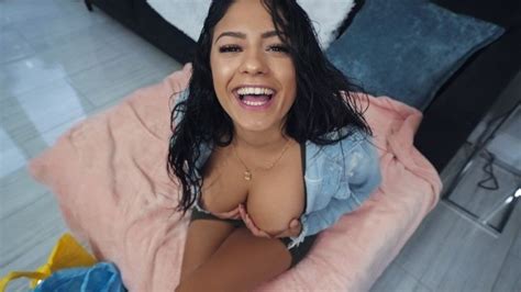Public Pickups Hey Sugar Serena Santos Mofos