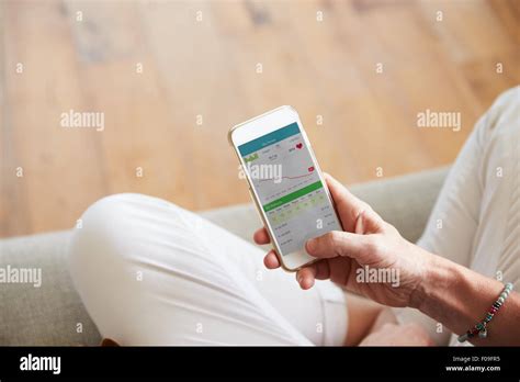 Monitoring Hi Res Stock Photography And Images Alamy