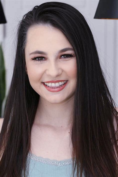 Liz Jordan Profile Images — The Movie Database Tmdb