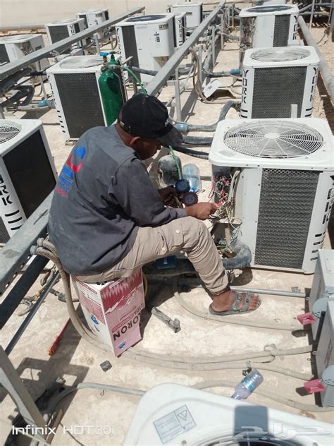 فني تكييف وتبريد غسيل مكيفات اسبلت كونسلت مخفي صيانه موقع حراج