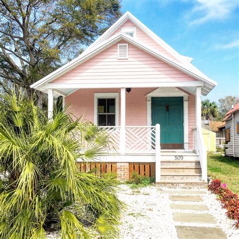 15 Beautiful Pink Houses That Barbie Would Totally Love Pink House