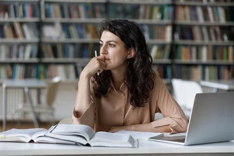 如何区分研究论文的摘要和引言 elsevier author services blog