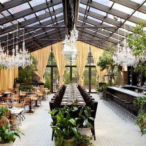 New York S Chicest Garden Restaurants Best Restaurants With Outdoor