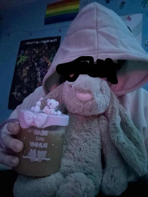 Hehe bein sneaky >:3 : r/ageregression