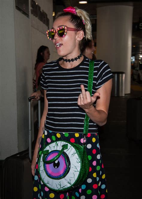 Miley Cyrus Lax Airport In Los Angeles 9302016 • Celebmafia