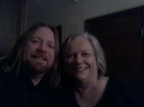 Mom And Bro Mom Bro