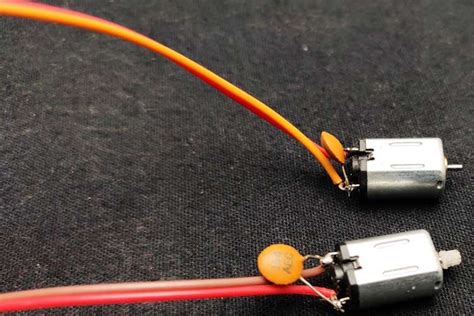 build a simple arduino rc boat that can be controlled wirelessly using