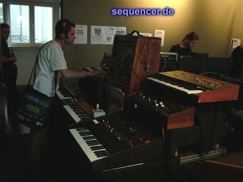 Analogue Synthesizer Moogulatorium Analog Synth Vintage And Future Analogue Synthesizer Info