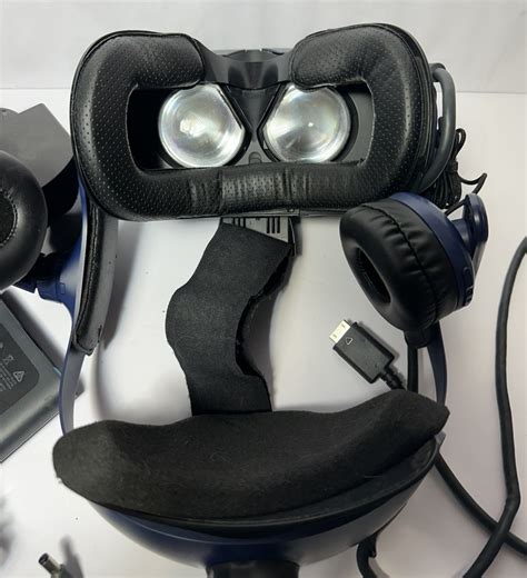 Htc Vive Pro Virtual Reality Headset And Cables Pre Owned Ref Da126