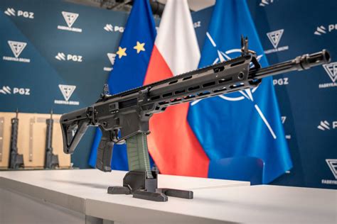 Fabryka Broni Umowa Na Karabinki Msbs Grot C14 A3 Dla Sił Zbrojnych Rp