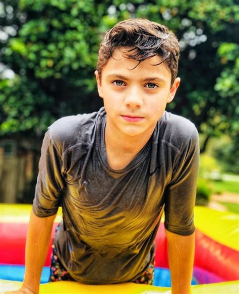 Галерея фоток забавных и красивых пацанов