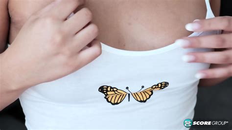 Ready To Break Out Of Her Shell Missy Robins Eporner