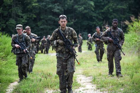 Challenge Camaraderie Fuel 11b Transition For Newest Infantry Soldiers Virginia National