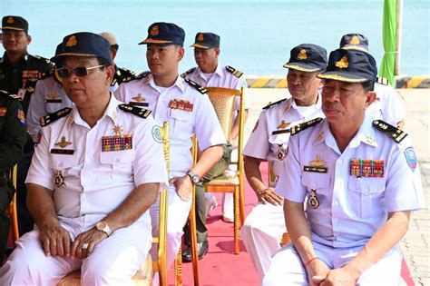 នាវាដឹកសម្ភារៈយោធាចិន សម្រាប់ធ្វើសមយុទ្ធនាគមាសឆ្នាំ២០២៣ បានមកដល់កំពង់ផែខេត្តព្រះសីហនុ