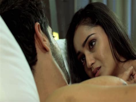 Tridha Choudhury Gave Bold Scenes In Web Series Spotlight Hindi Filmibeat