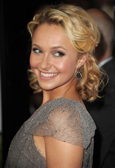 hayden panettiere fireflies in the garden premiere in la gotceleb