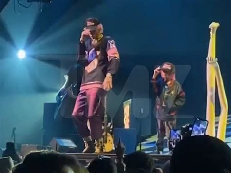 Machine Gun Kellys Mini Me Rocks With Him Onstage