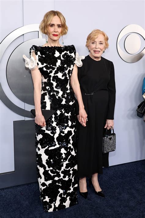 Sarah Paulson And Holland Taylors Complete Relationship Timeline