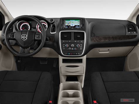 2018 Dodge Grand Caravan Interior Us News And World Report