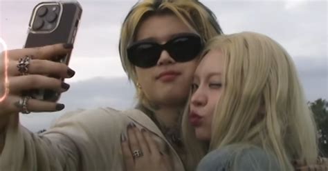 애쉬아일랜드 결혼발표 챤미나와 신곡 발표 뮤비에 스킨십 가득