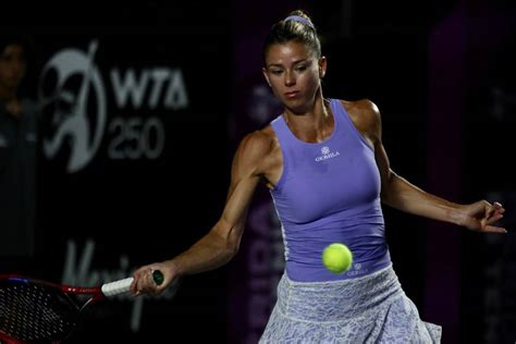 Camila Giorgi Incidente Sexy In Campo La Foto Fa Il Giro Del Mondo