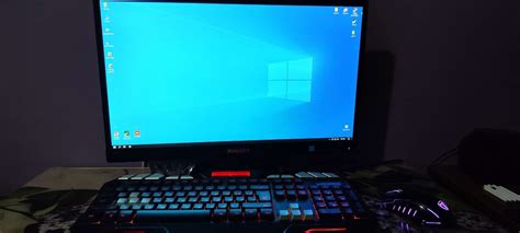 იყიდება კომპიუტერი ეკრანი მაუსი კლავიატურა თბილისის ფორუმი