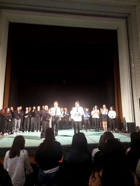 138 години чества първата гимназия в Разград Народно читалище