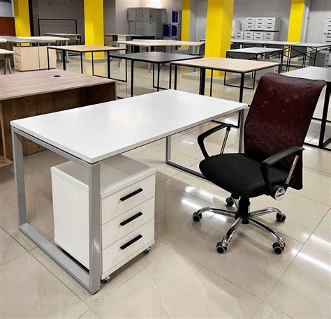 РОЗПРОДАЖ офісі крісла стільці офісні компютерні керівника 599 грн Офісні меблі Львів на Olx