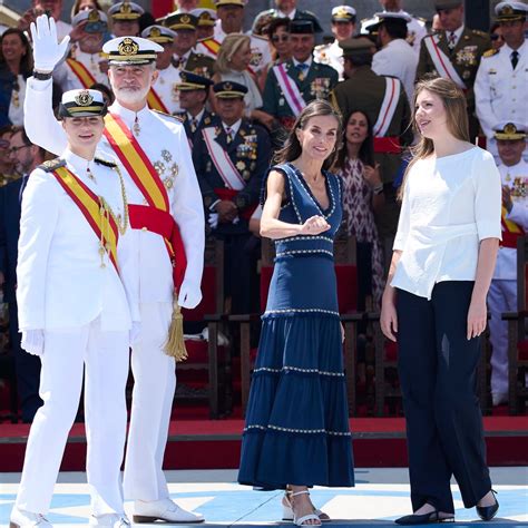 Casa Real Comparte Las Fotos Oficiales De La Infanta Sofía Como