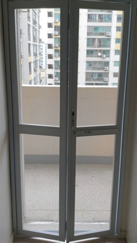 현관문 접이식 방충망 당근 중고거래