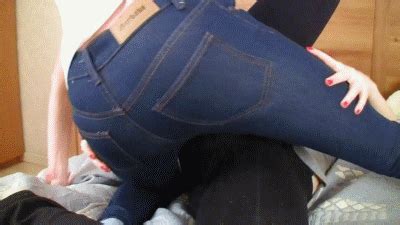 Jeans Lesbians Updates Lesbian Sex And Kissing In Jeans