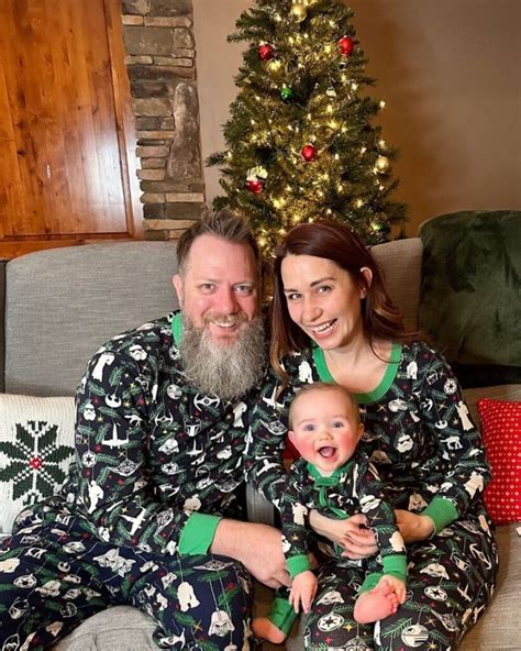 Elizabeth Zharoff Age Brain Surgery Husband Net Worth Wiki