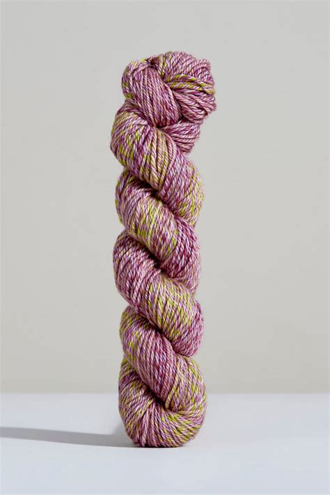 Urth Spiral Grain Light Worsted Makerstitch