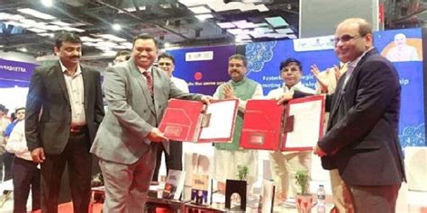 Nsdc Pearson To Bring It Specialist Certification English Language