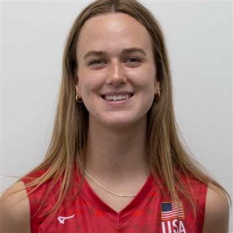 Kelly Kinneys Volleyball Recruiting Profile
