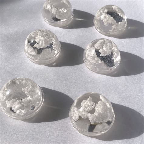 마이워너비 레진 반구 물방울 구름그립톡 글리터 스마트톡 핸드폰핑거링 탁상용휴대폰거치대 위시버킷