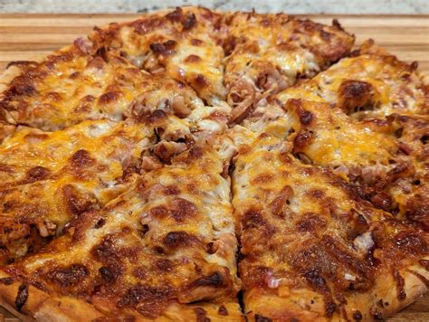 Honey Bbq Chicken Bacon Pizza