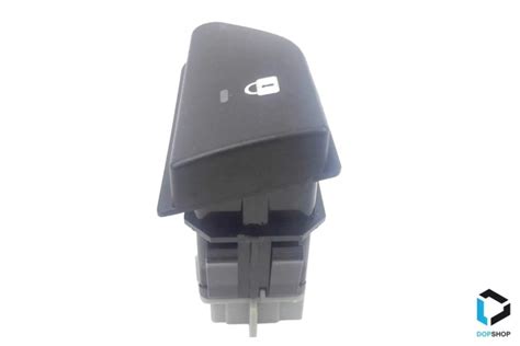 Кнопка центрального замка Лада Ларгус FL, Х Рей, Рено Дастер, Каптур ...