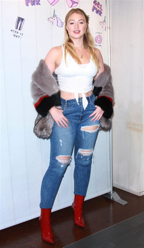 Iskra Lawrence Wallpics