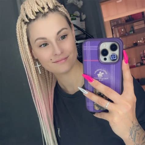 Данилушкина Ольга Своя в льфе crazy mom nhk Threads Say more