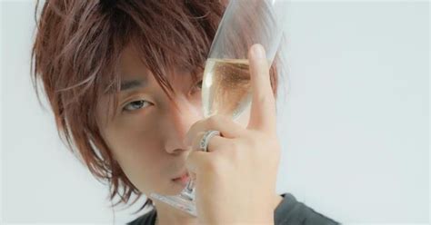 다나까 상과 본캐 김경욱의 온도차 무엇