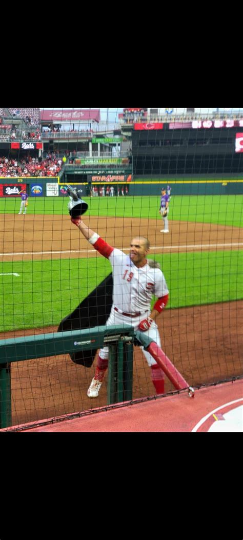 Joey Votto Still Bangs R Reds