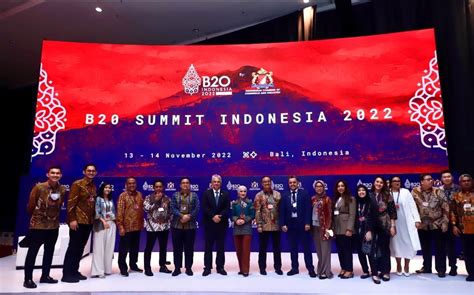 Sbm Itb Lecturer Succeeding B20 Generates A Sustainable Business Commitment Sbm Itb