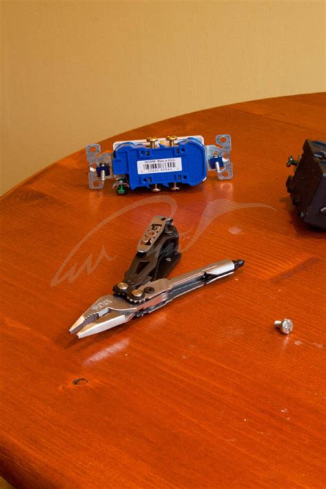 Мультитул SOG Reactor купить в Киеве, цены, отзывы