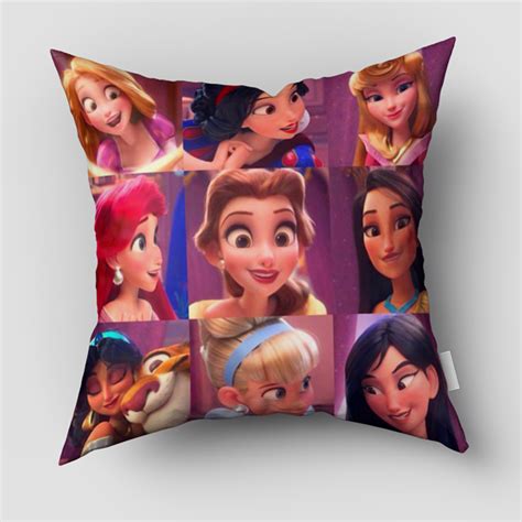 قیمت و خرید کوسن چاپی دخترانه طرح پرنسس Cs 1263 چاپ دی تولید کننده