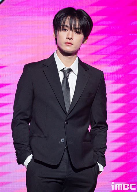 [포토] 스트레이 키즈 리노 섹시 눈빛