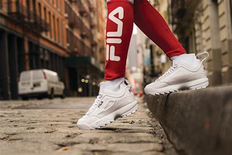 Fila White Shoes Disruptor 2 Flash Sales